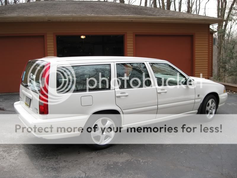1999 V70 T5 5 speed - Page 3